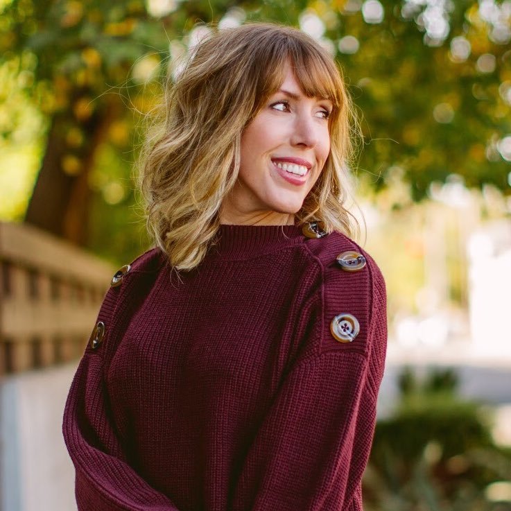 Interview with Andrea Lucado – Natacha R. Glorvigen